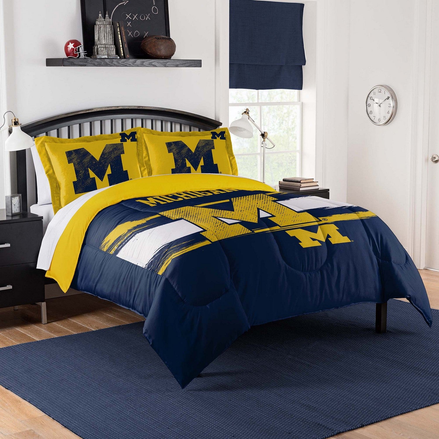Michigan Wolverines NCAA Officially Licensed Comforter Set | Sweet Home ...